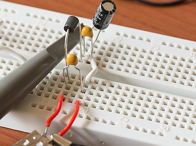 Filtering the 5V USB power supply line | Andys Workshop