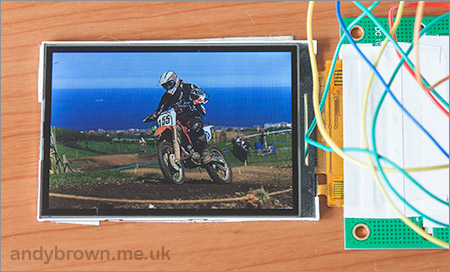 A generic optimised 16-bit LCD adaptor for the Arduino | Andys Workshop